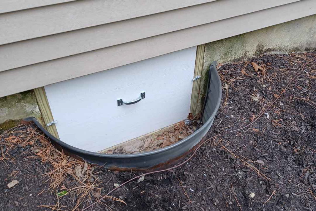 Why Your Crawlspace Door is Important - Jersey Shore Crawlspace